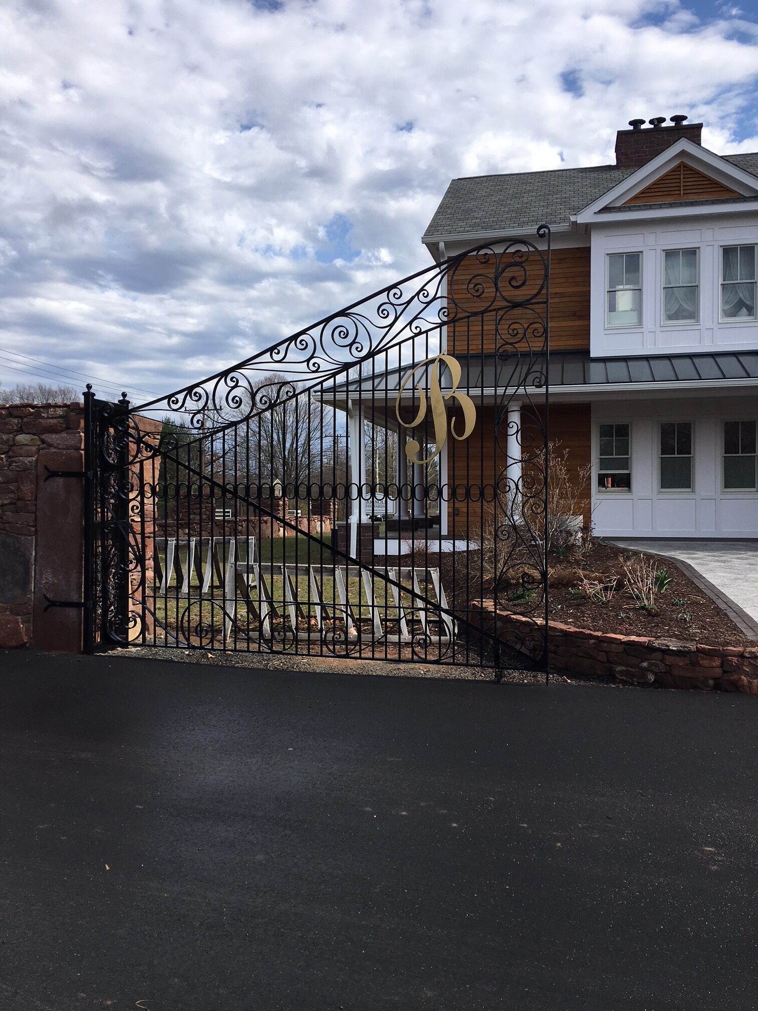 The Iron Shop of Hartford | Ornamental Iron Designs | On-Line Estimates